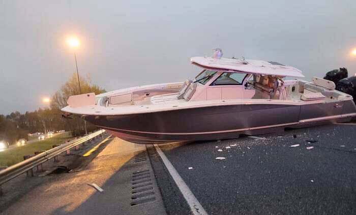 38' Boat Falls Off Trailer Onto FL Highway | NJ Boat Mover